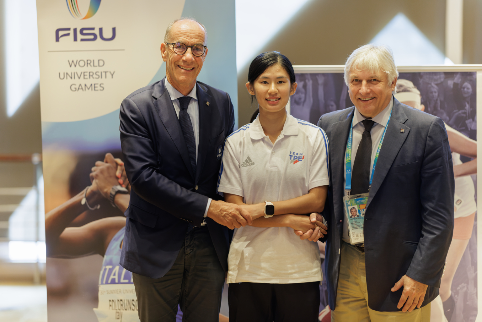 Leonz Eder: "If you want to lead people, you have to love people" - FISU