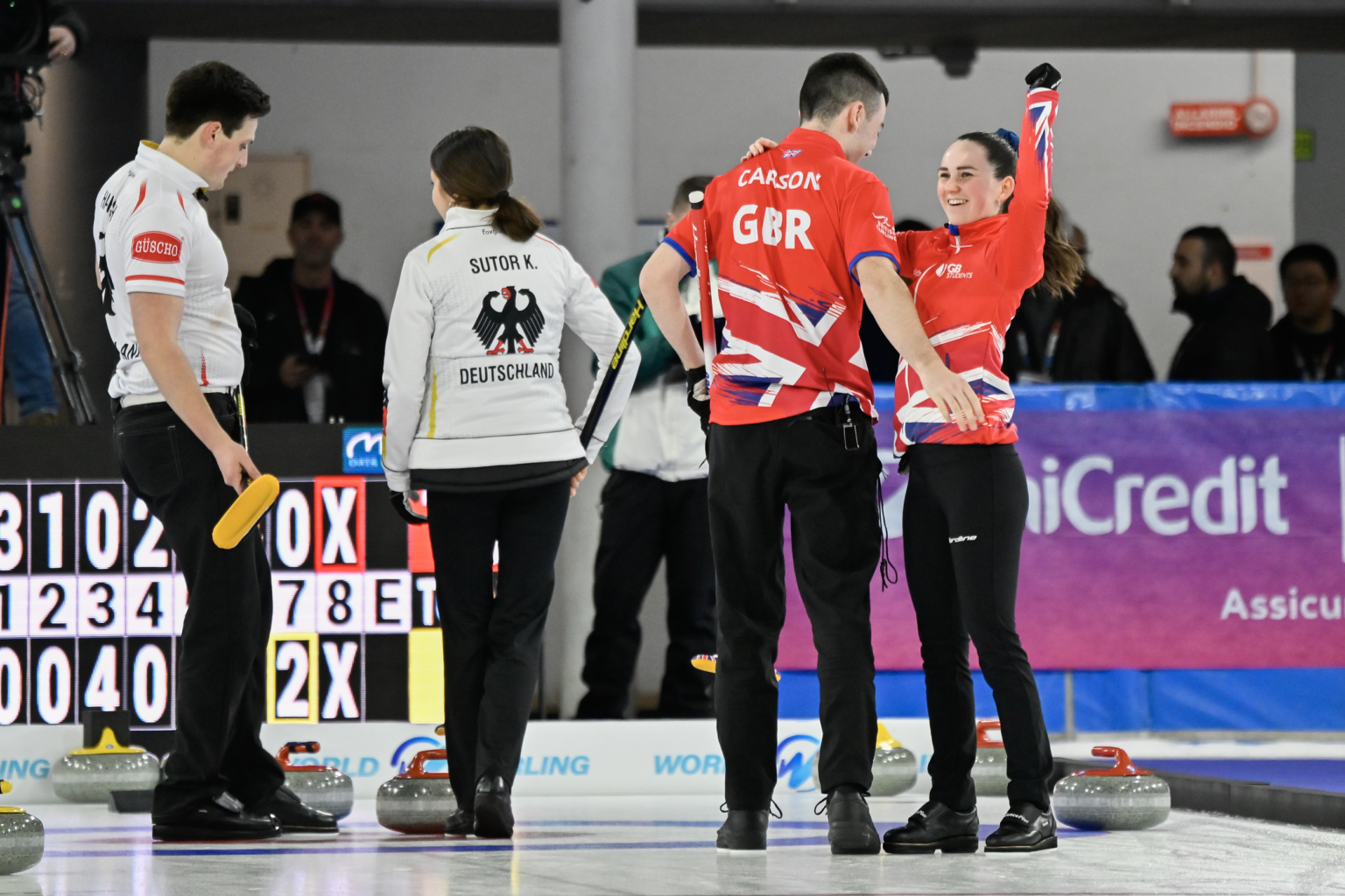 Building chemistry to make FISU curling history - FISU