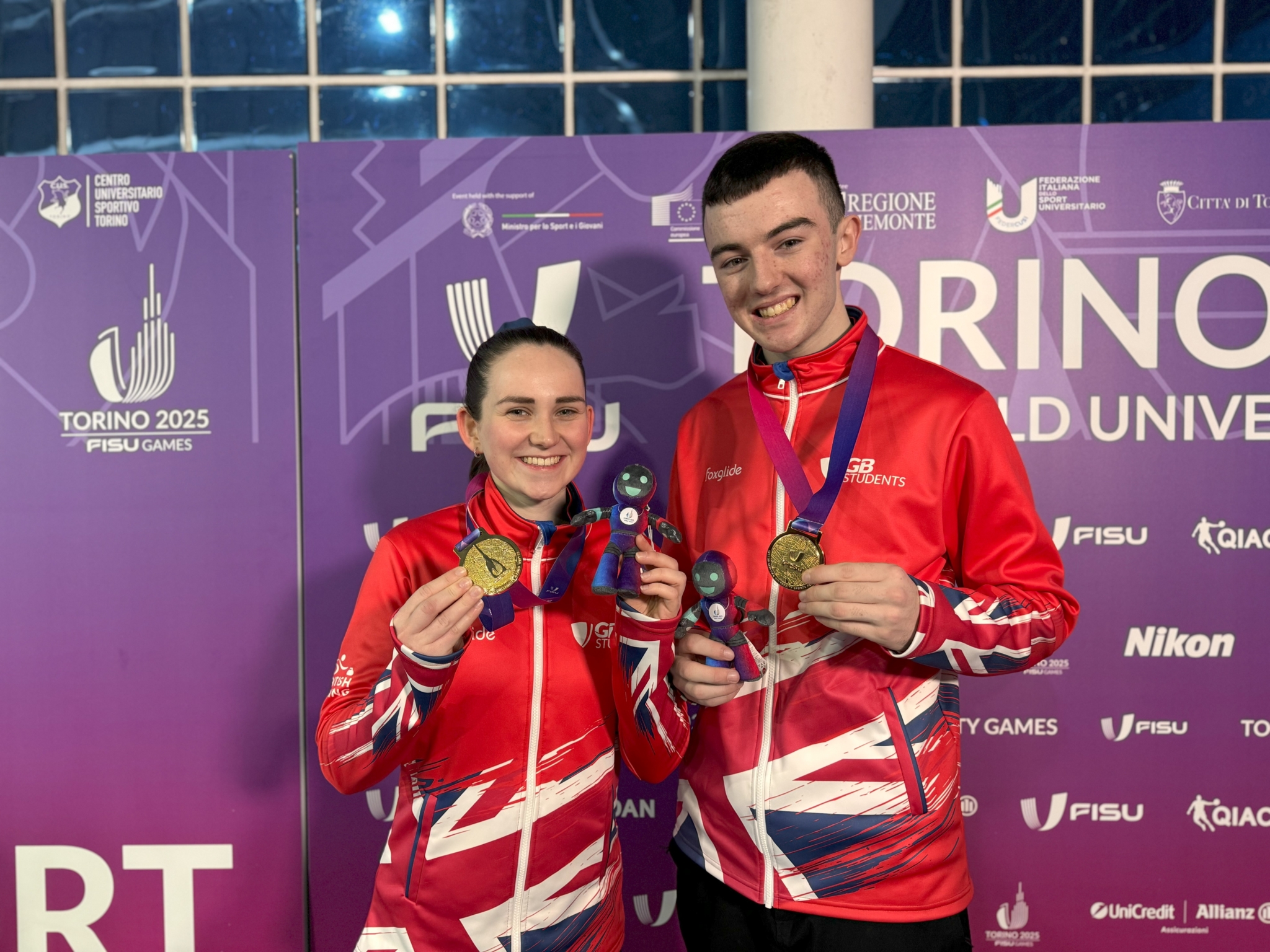 Building chemistry to make FISU curling history - FISU